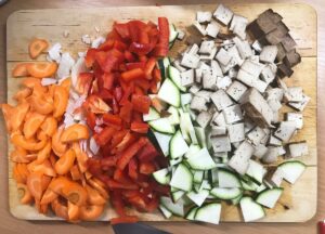 Pfeffrig-scharfes Backpacker Rezept: Koreanische Reispfanne - Rucksack ...